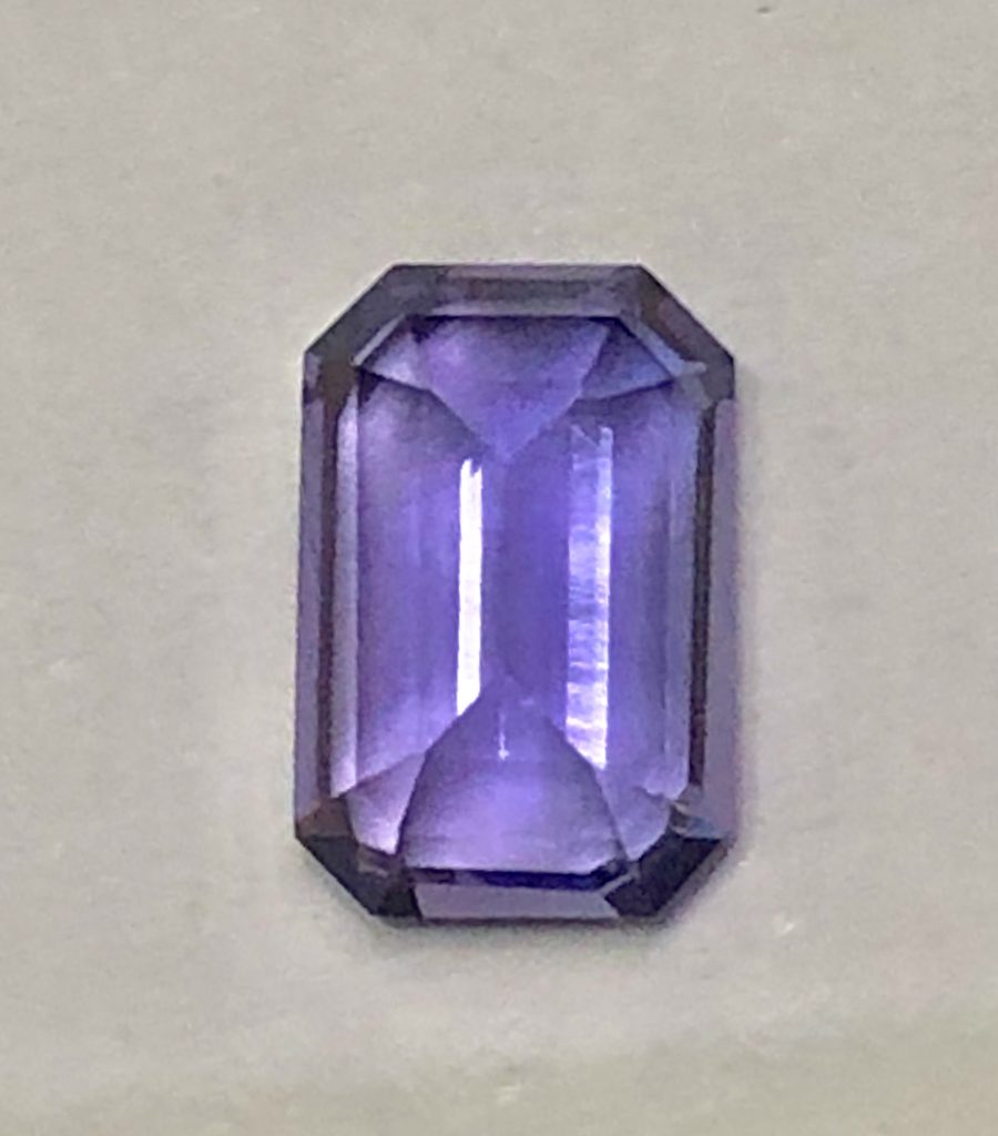 Certified Natural Violet Colour Sapphire [NO HEAT] – Lihiniya Gems