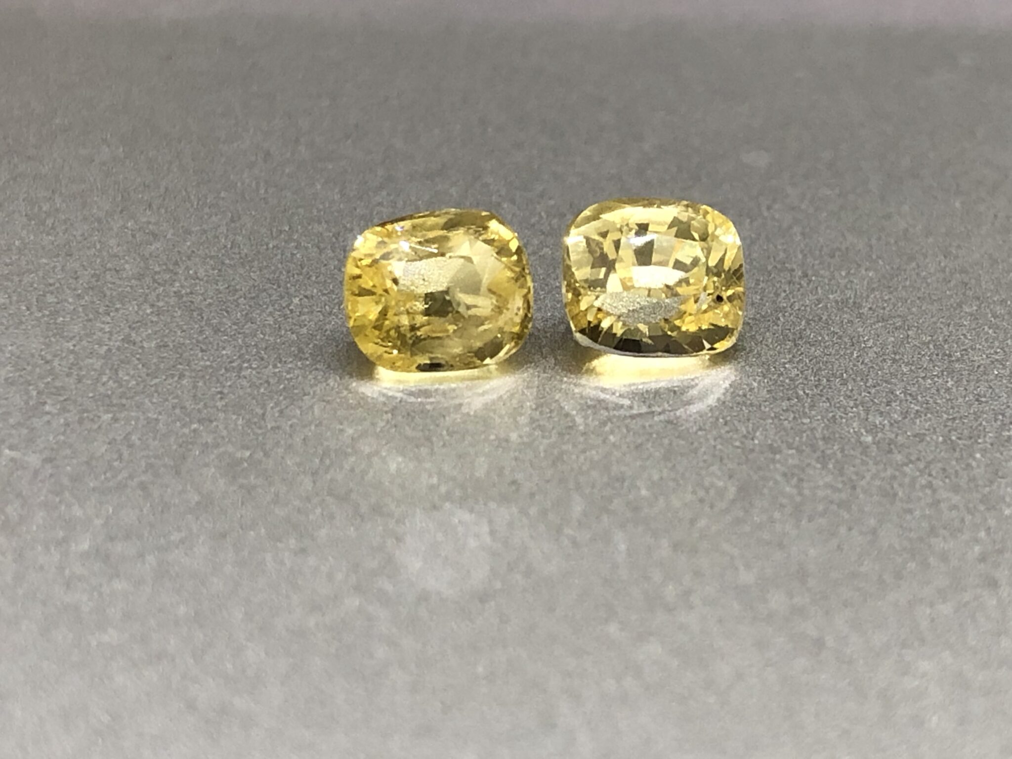 Certified Natural Yellow Sapphires Pair – Lihiniya Gems