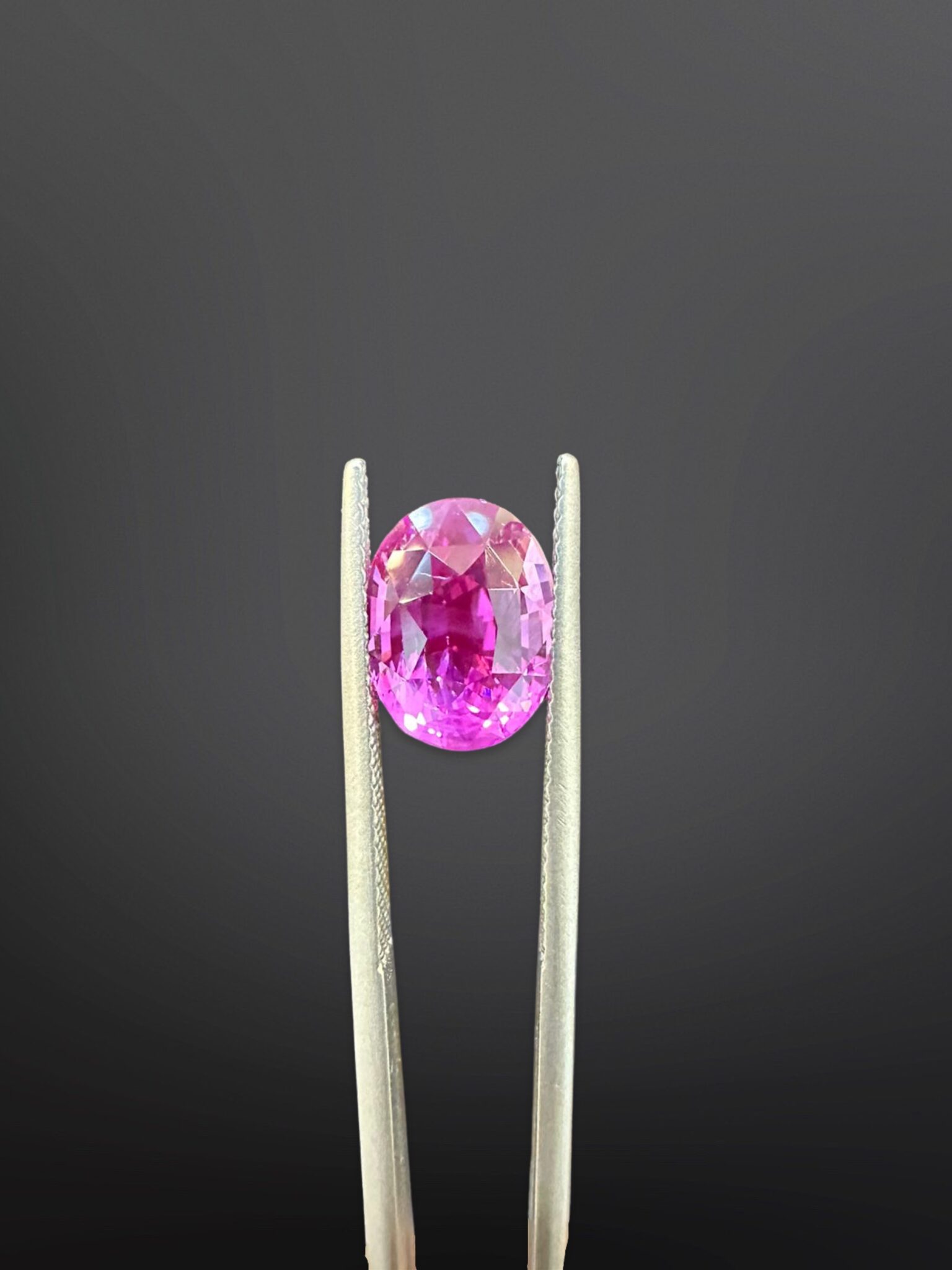 Natural Vivid Pink Sapphire – Lihiniya Gems