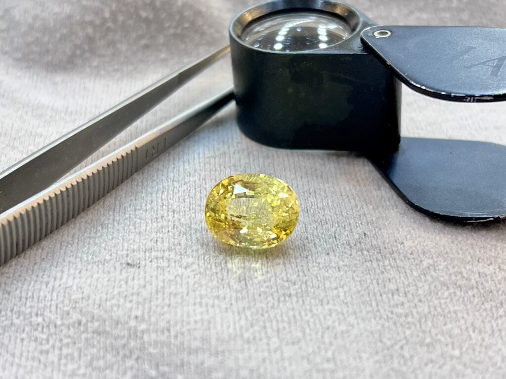 Finest Ceylon Yellow Sapphire – Lihiniya Gems